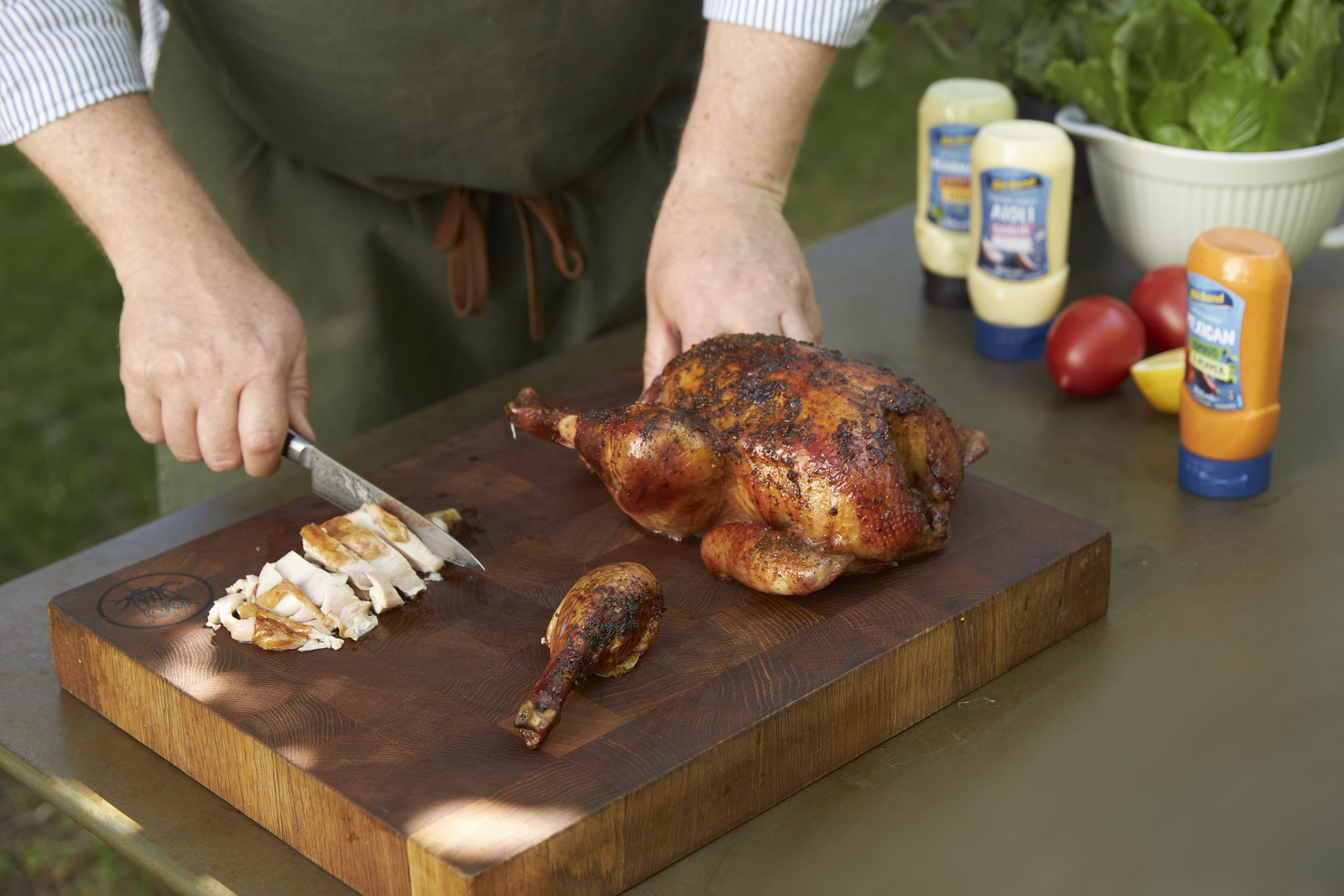Helgrillad BBQ-kyckling från hängmattan